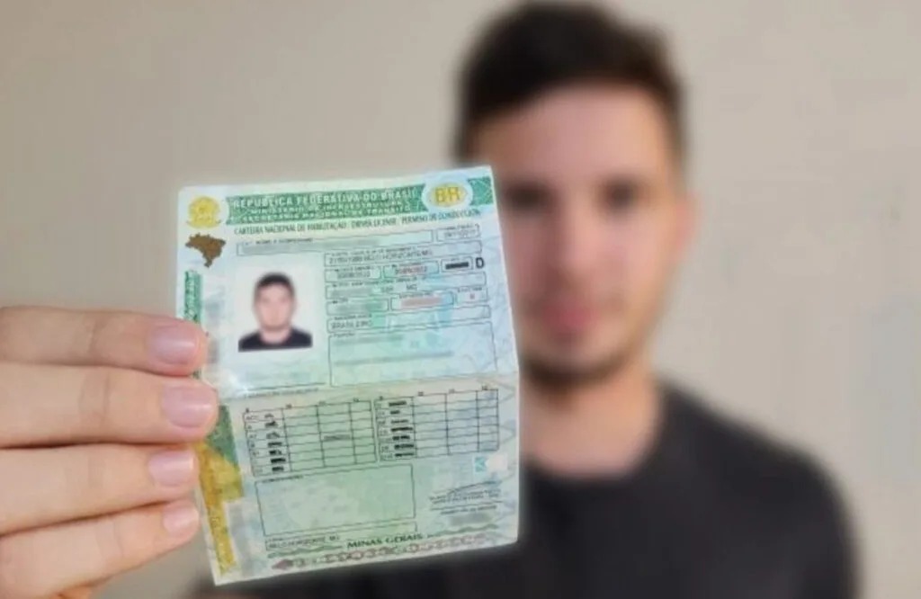 Renovação automática da CNH é autorizada para bons motoristas | CNF PE